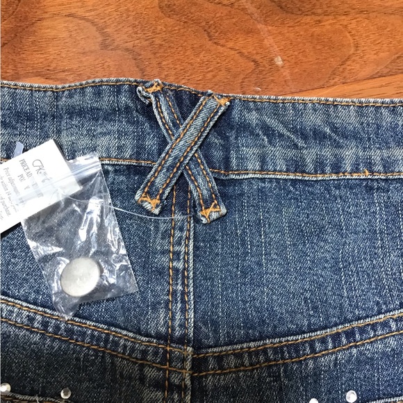 Cache | Skirts | New Cache Embellished Novelty Denim Skirt | Poshmark